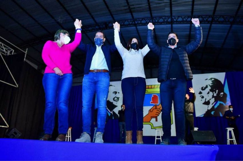 Insfrán se puso al frente de la campaña y presentó en público a sus ...