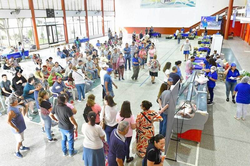 Última feria PAIPPA del año en la Padre Grotti y el Polideportivo La ...