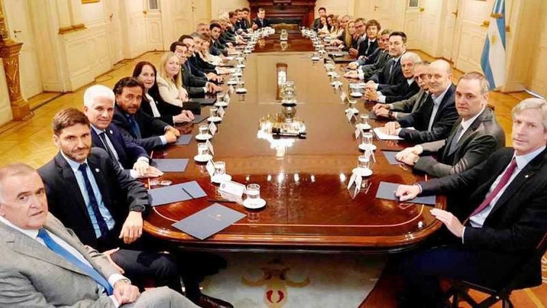 El diputado Román repudió la exclusión del gobernador Insfrán en la ...